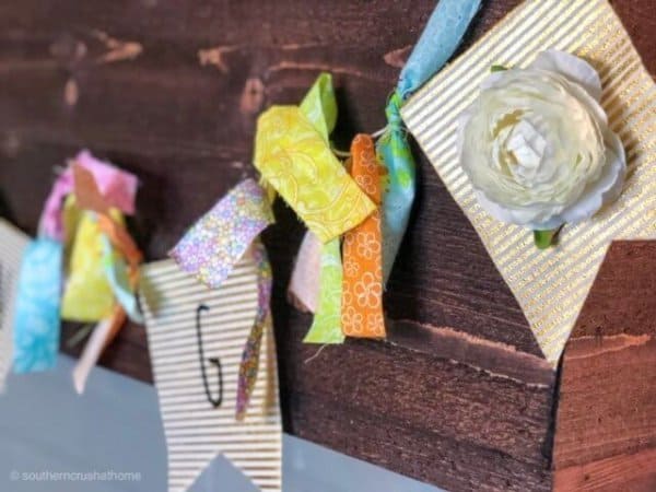 Easy DIY Floral Spring Banner Decor - Southern Crush at Home