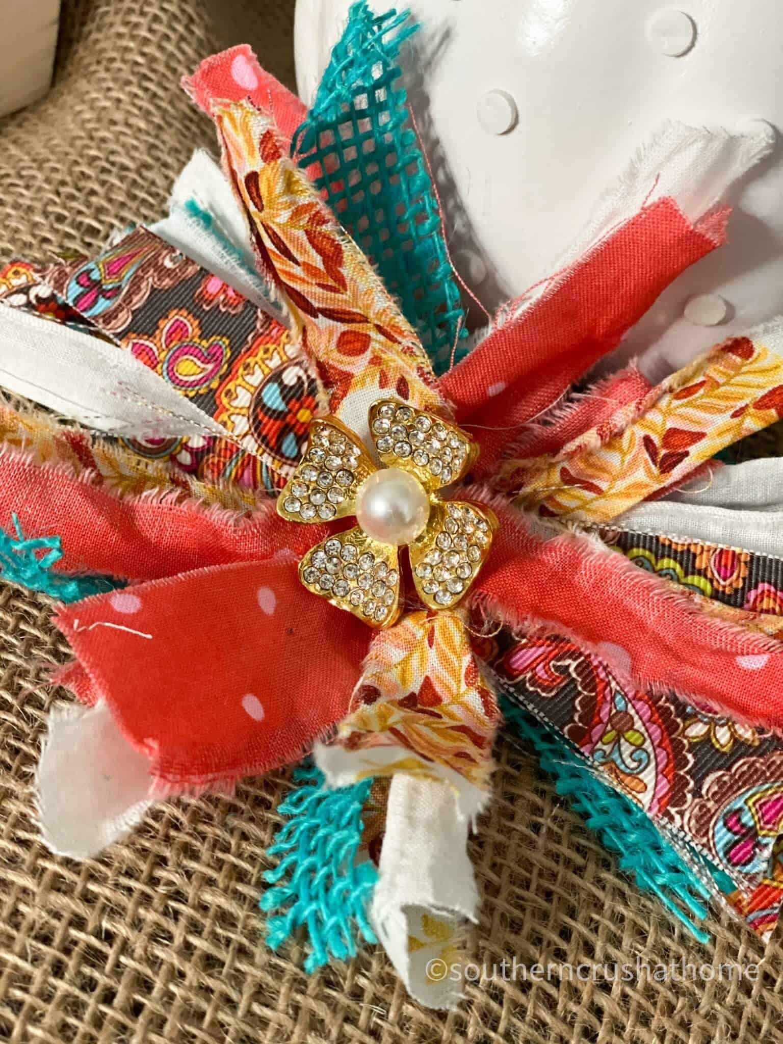 DIY Messy Bow Tutorial (Easy Bow Making) - Southern Crush at Home