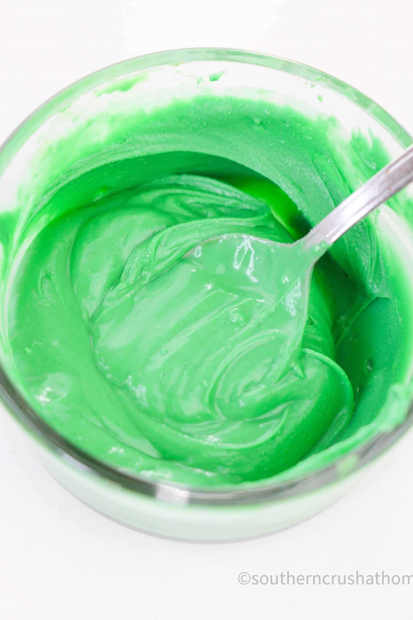 3 Ingredient Christmas Tree Fudge - Southern Crush at Home