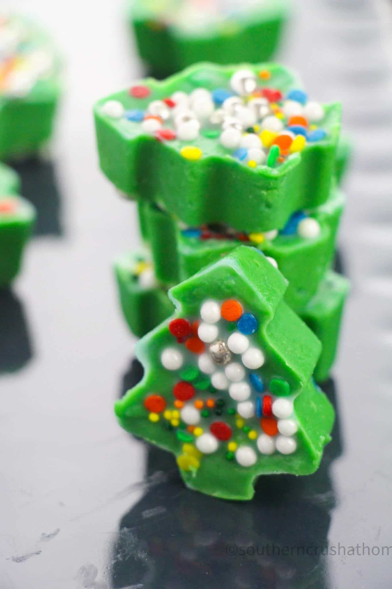 3 Ingredient Christmas Tree Fudge - Southern Crush at Home