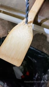 Make Adorable Wooden Spatula Gift Tags With This Dollar Tree DIY