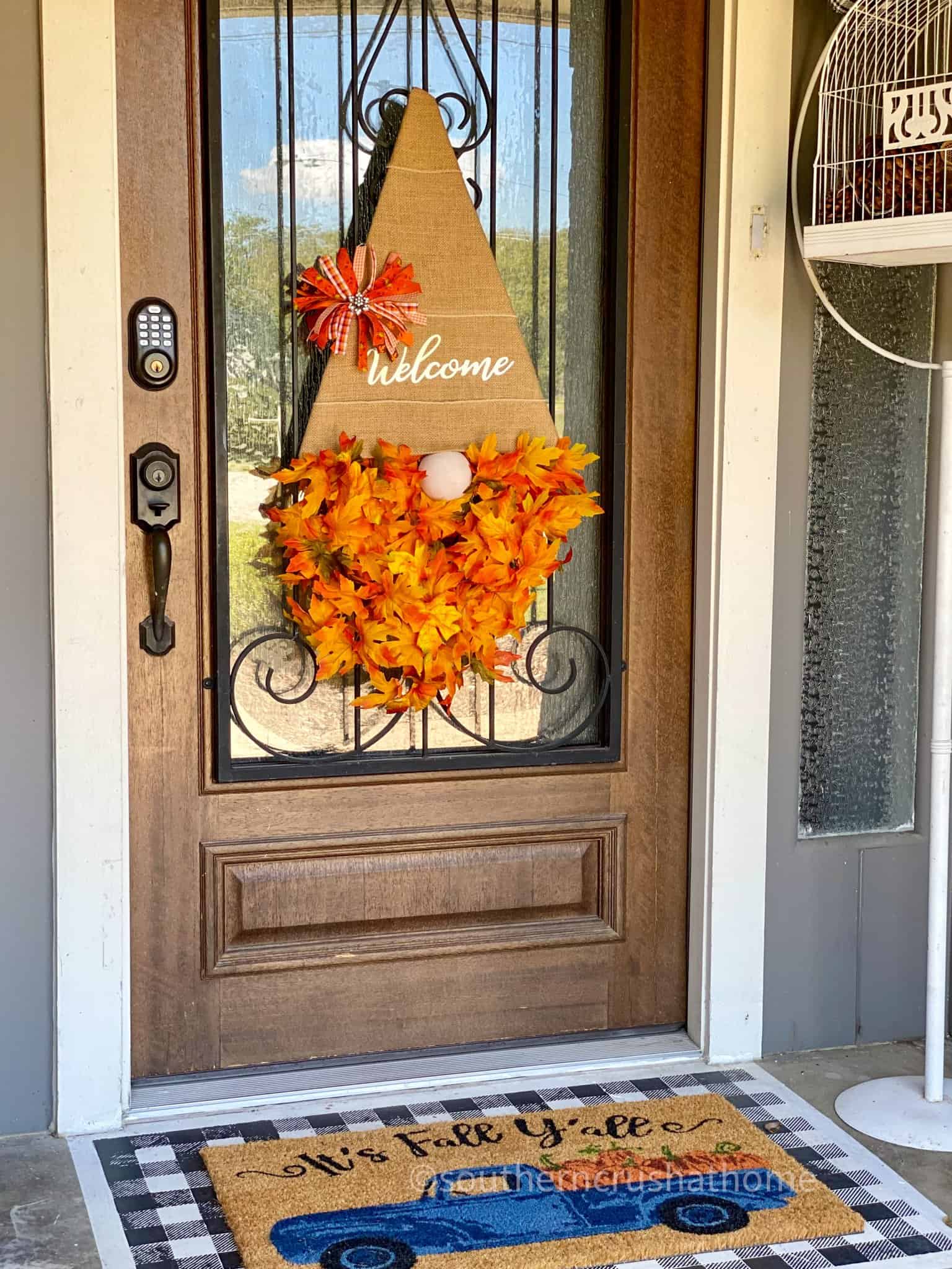 How to Make a Fall Gnome Door Hanger (with a Messy Bow) - Southern ...