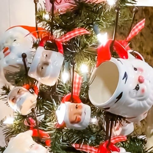 How to Make a Vintage Santa Mug Christmas Tree - Southern Crush at Home