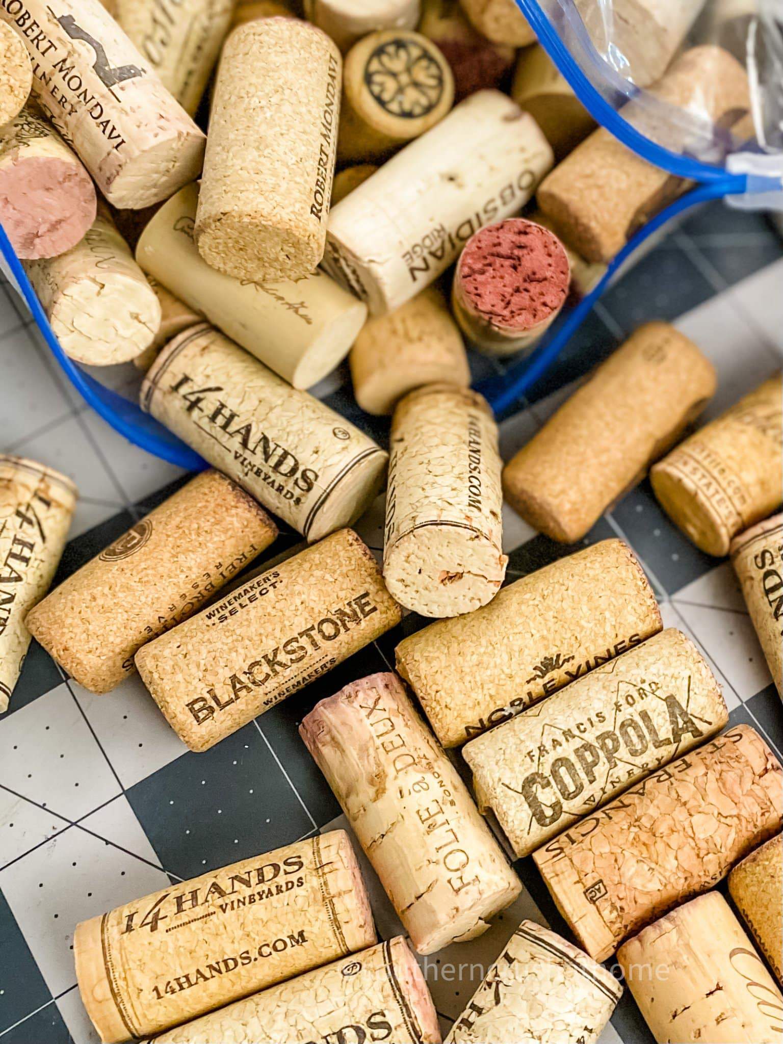 How to Make a Wine Cork Heart Craft - Southern Crush at Home