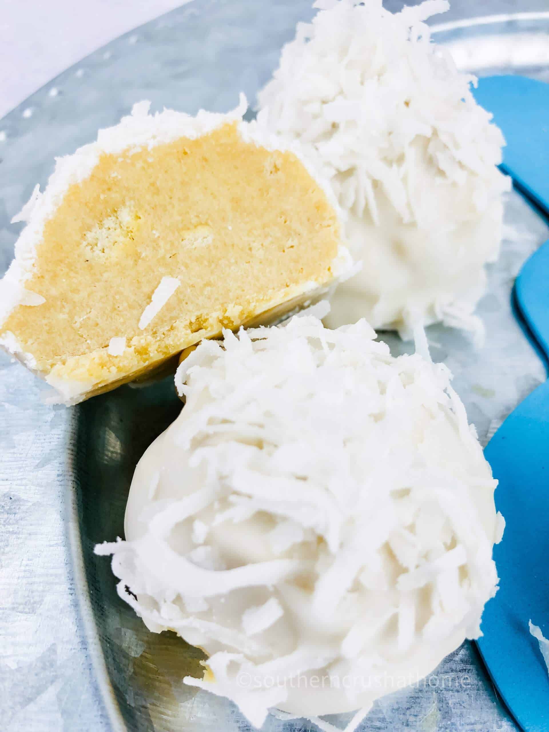 Easy Oreo Truffle Bunny Tails for Easter - Southern Crush at Home