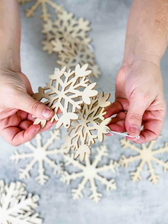 How to Make an Easy DIY Christmas Garland with Dollar Tree Snowflakes