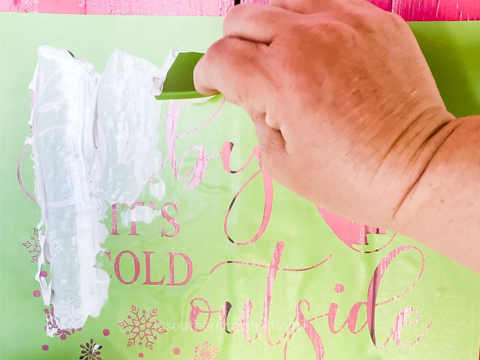 Front Porch Decor: How to Make a Pink Vintage Sled