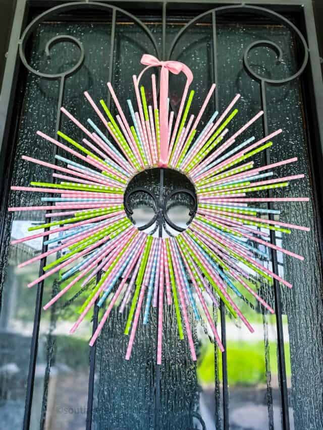 How to Make A Fun Spring Wreath Using Paper Straws
