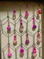 How to Make a Chicken Wire Sun Catcher + 33 Sun Catcher Ideas
