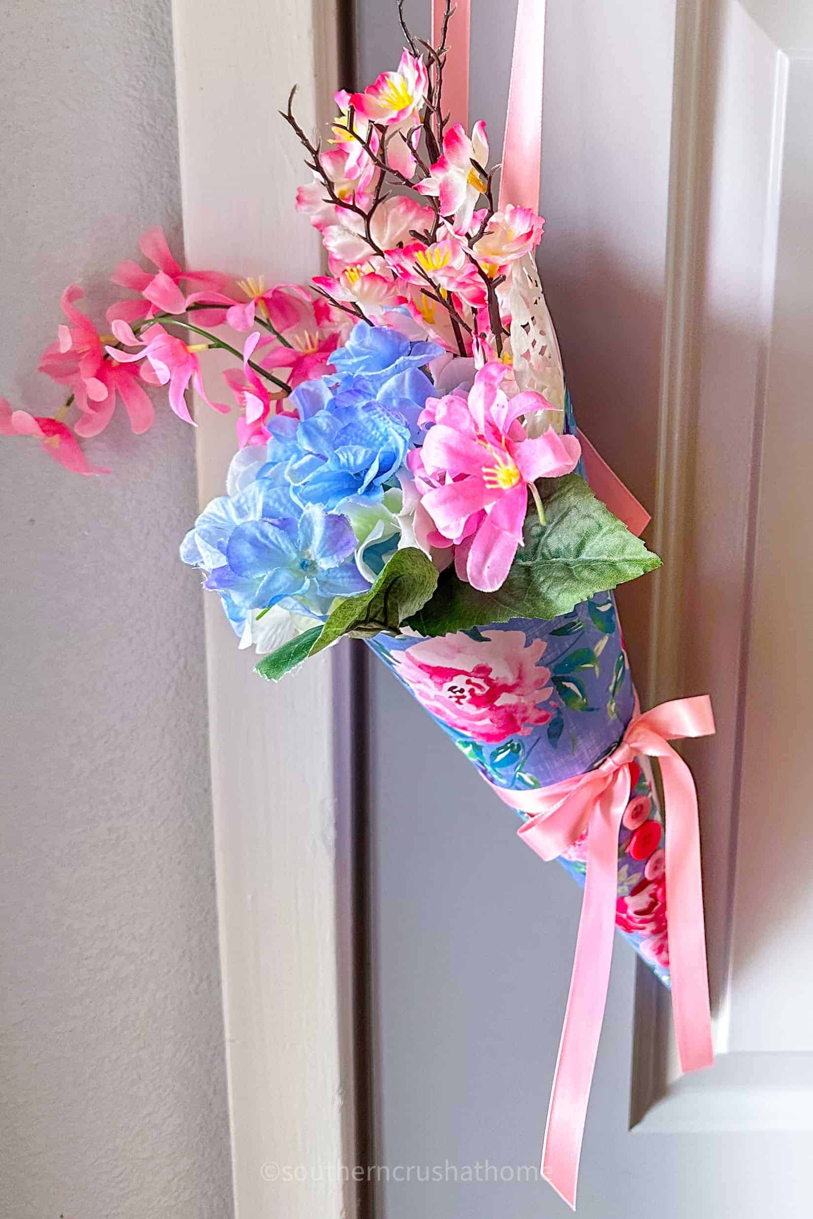 How to Make a DIY May Day Nosegay Bouquet - Southern Crush at Home
