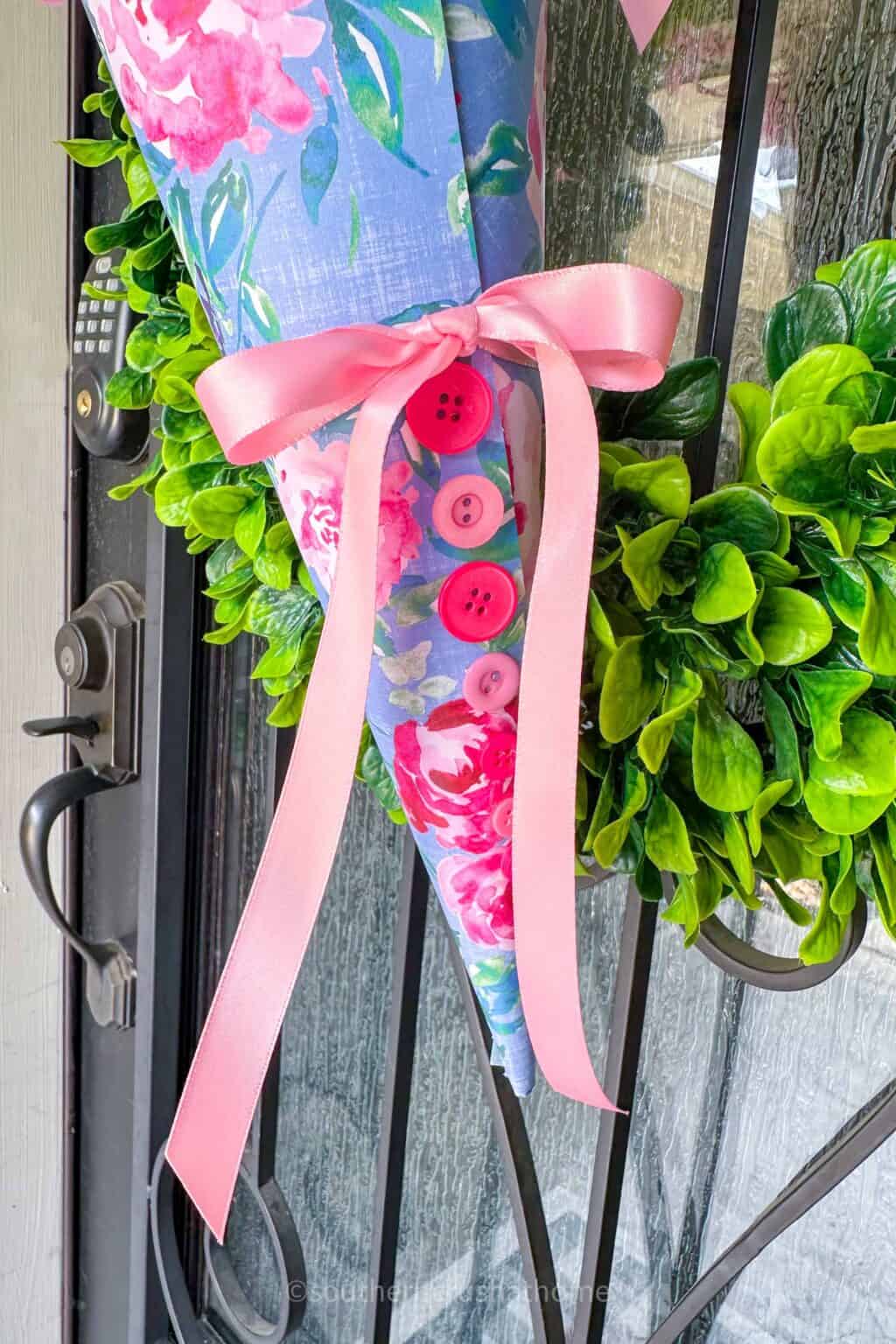 How to Make a DIY May Day Nosegay Bouquet - Southern Crush at Home