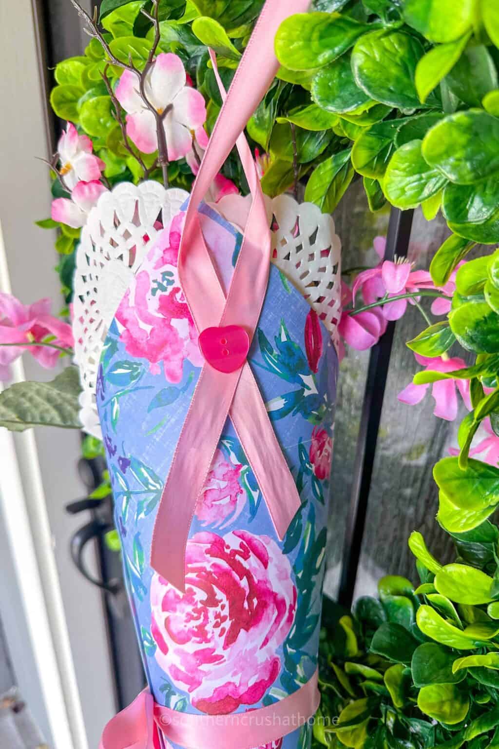 How to Make a DIY May Day Nosegay Bouquet - Southern Crush at Home