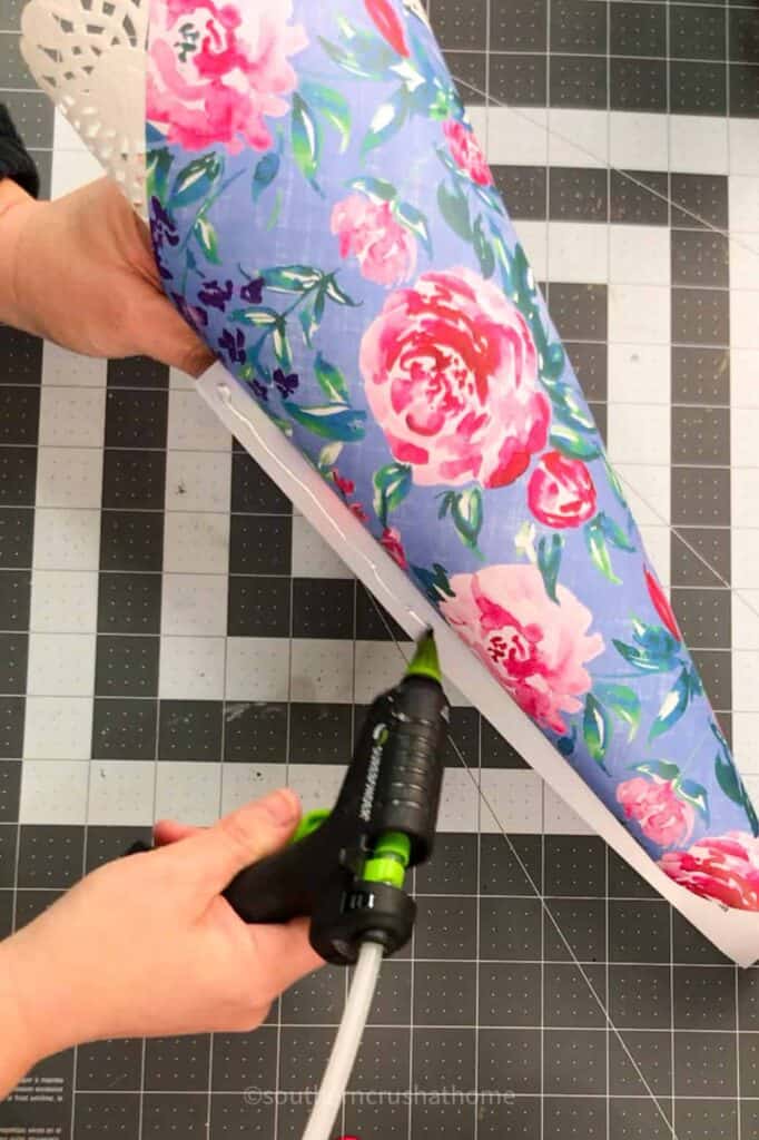 How to Make a DIY May Day Nosegay Bouquet - Southern Crush at Home