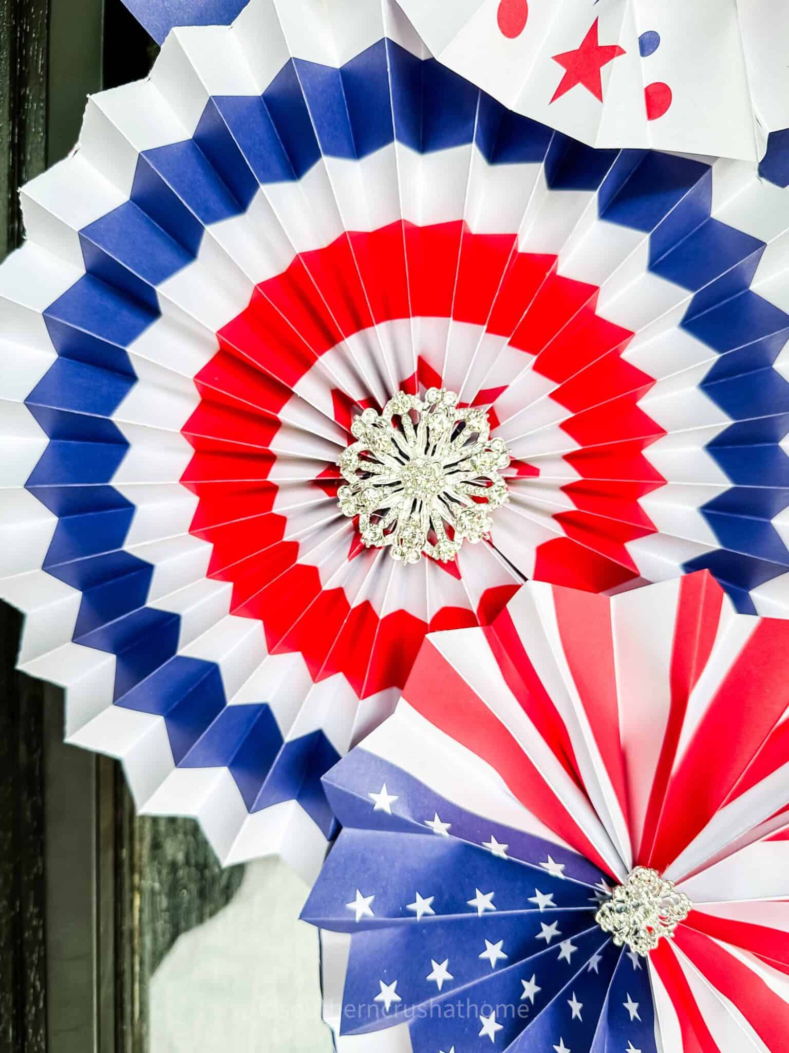 How to Make a Stunning Red, White, and Blue Paper Fan Wreath - Southern ...