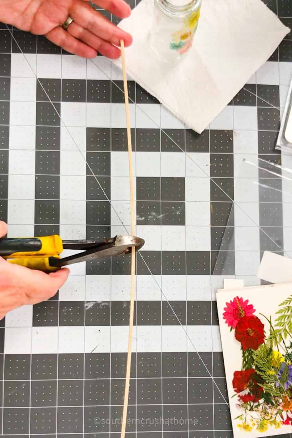 Easy DIY Reed Diffuser Tutorial: Make Your Home Smell Amazing ...