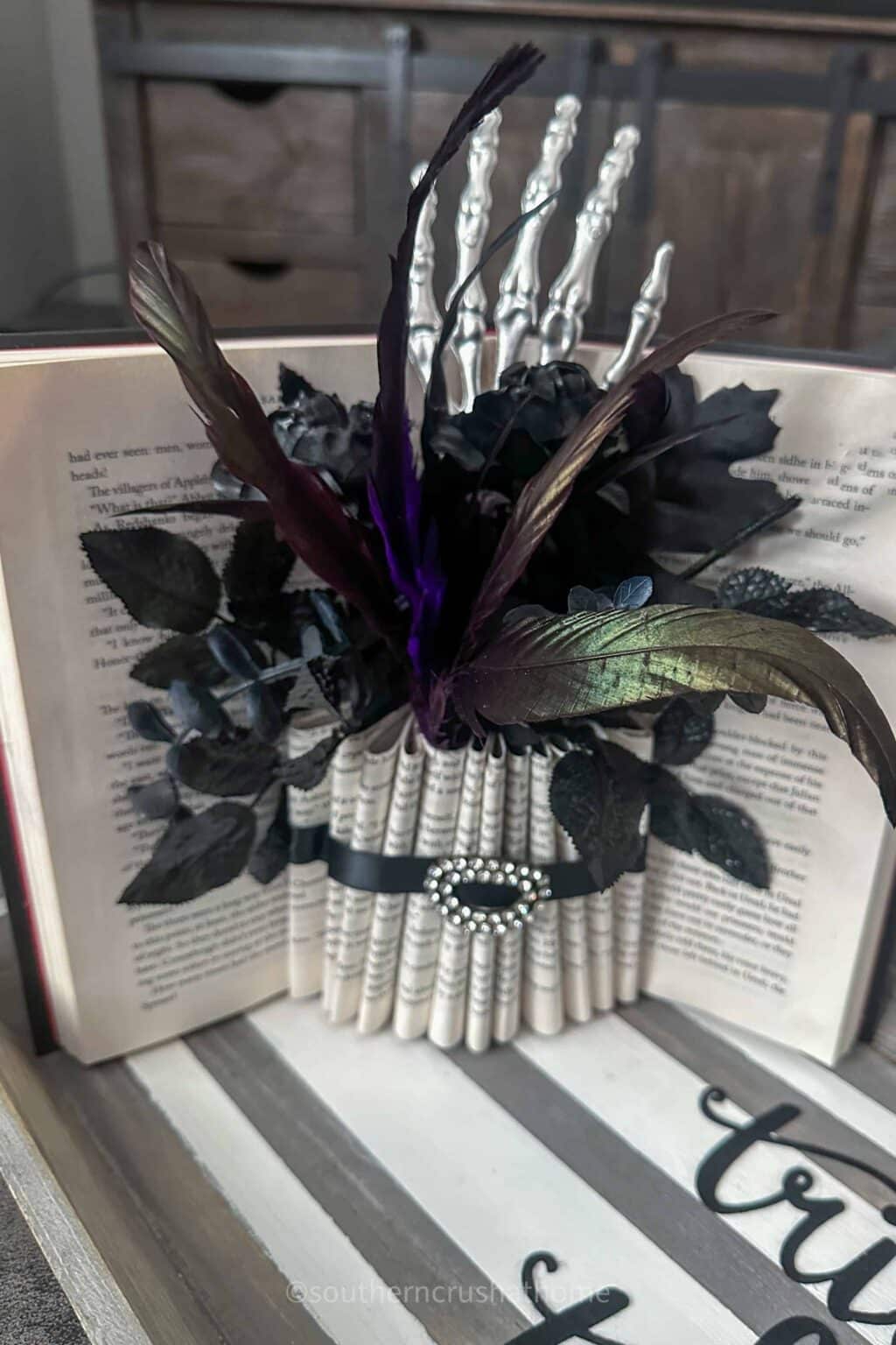 DIY Halloween Garland with Book Page Ghosts - Southern Crush at Home