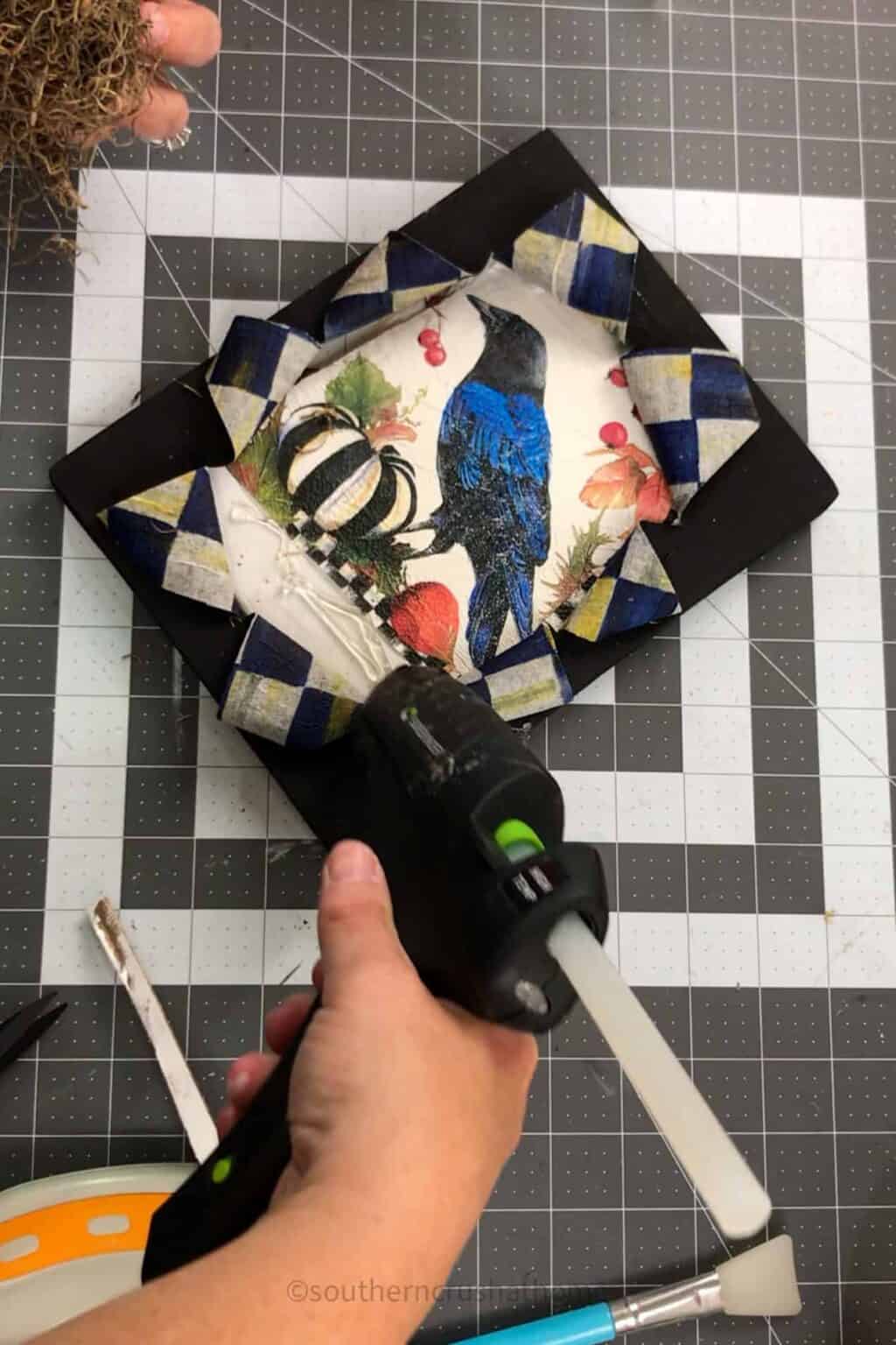 How to Make a Busted Canvas + 37 Busted Canvas Ideas - Southern Crush ...