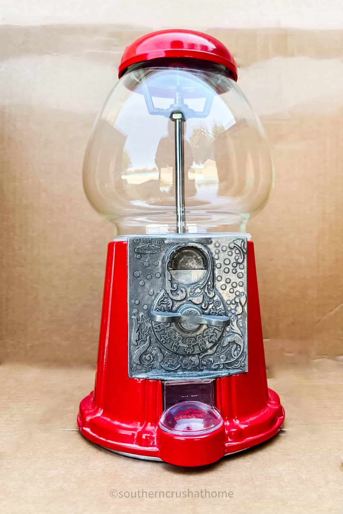 Easy Vintage Gumball Machine Makeover - Southern Crush at Home