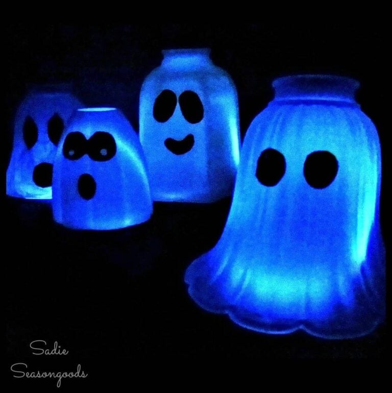 Easy Halloween Ghost Lights Using Pendant Light Shades + 21 Ideas ...