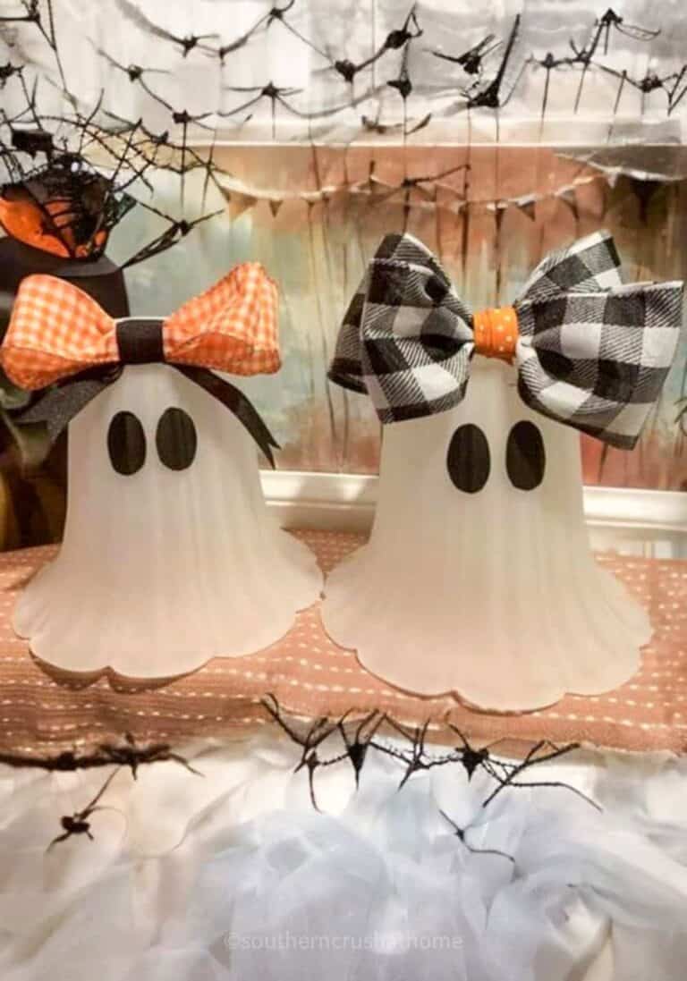 Easy Halloween Ghost Lights Using Pendant Light Shades + 21 Ideas ...
