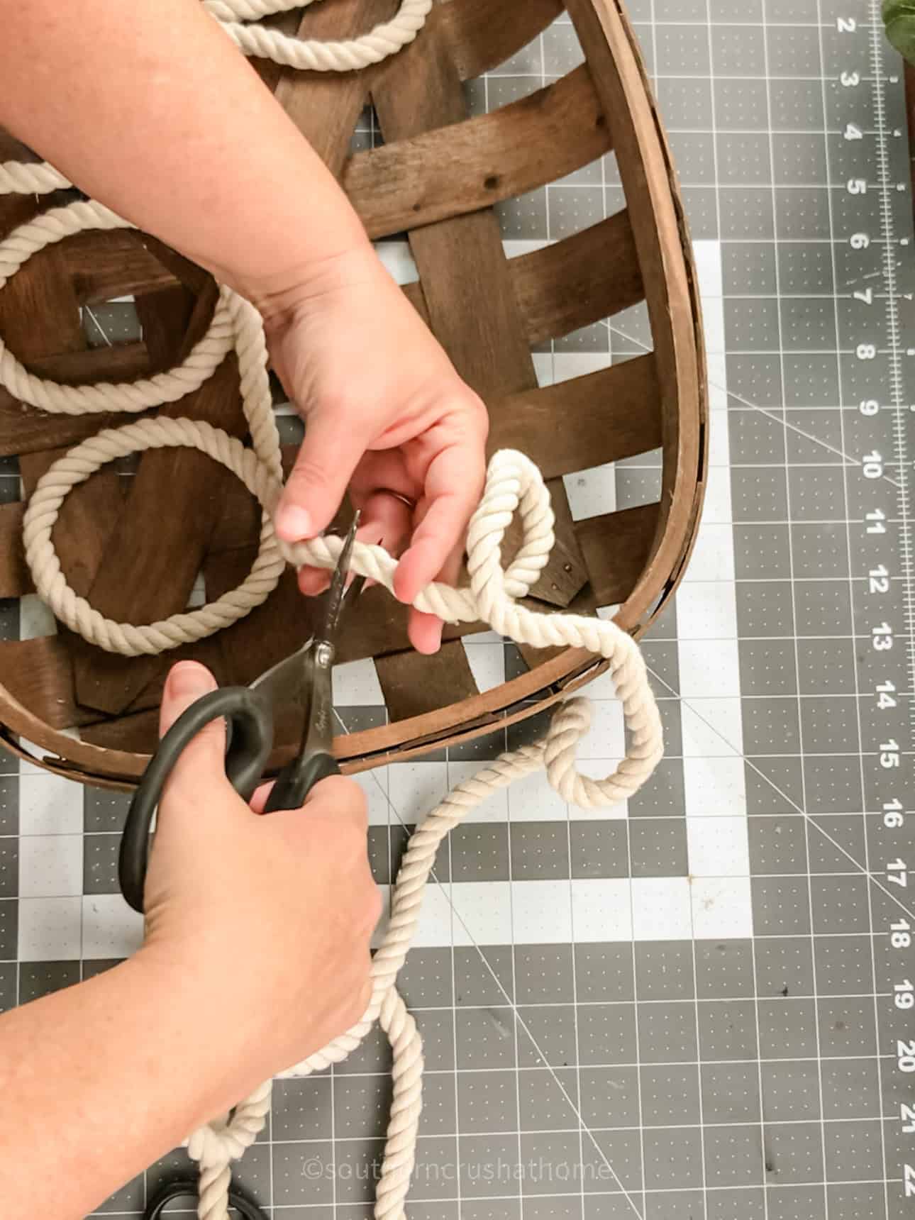 Easy DIY "BOO" Basket with Nautical Rope - Southern Crush at Home