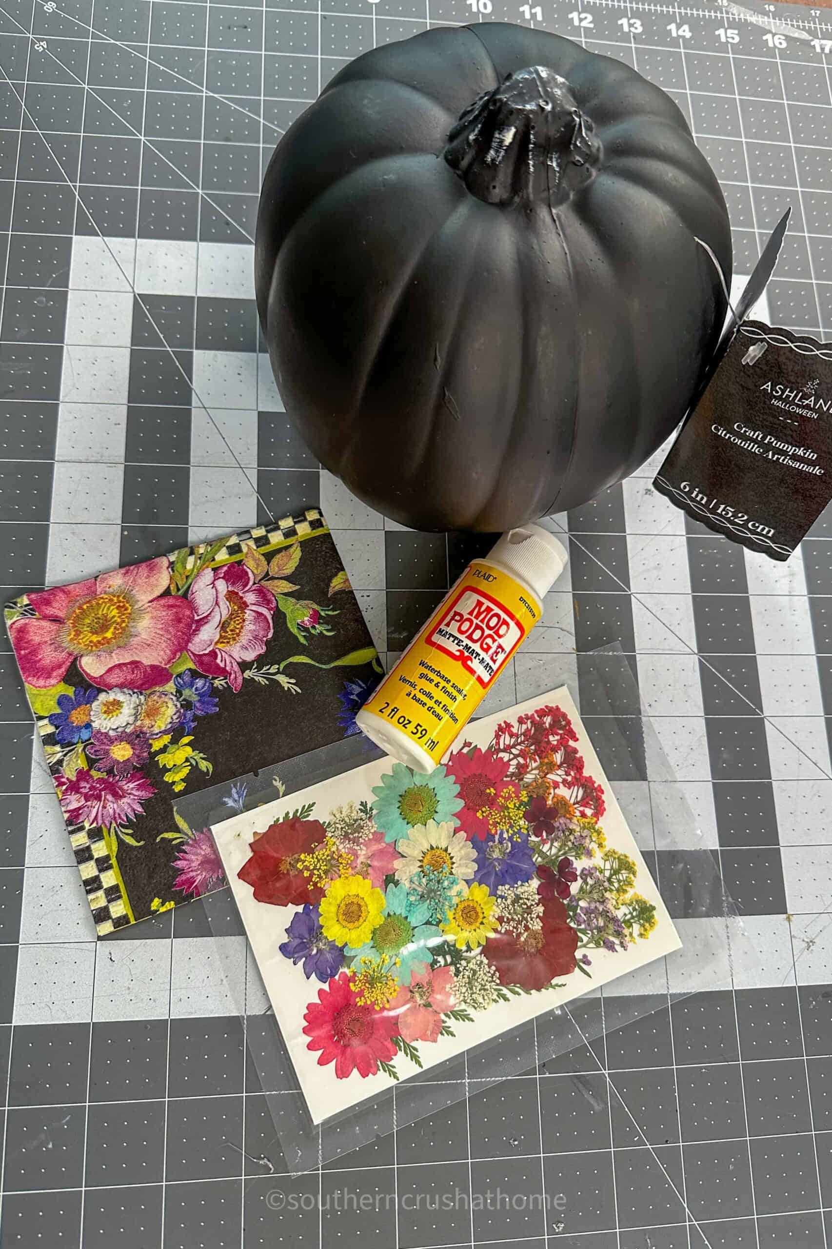How to Decoupage a Pumpkin with Paper Napkins and Pressed Flowers