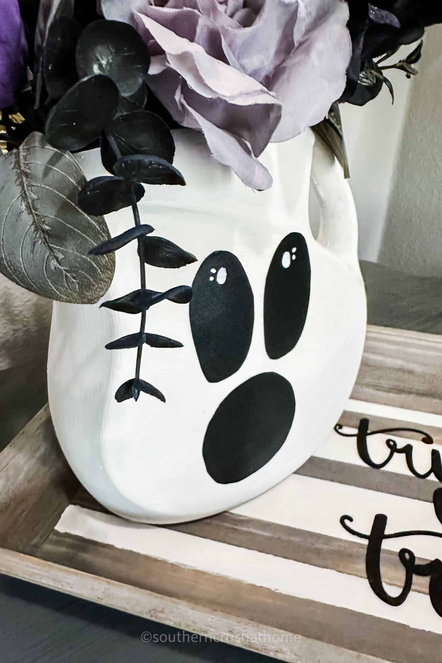 Easy Downy Bottle Ghost Face Halloween Craft - Southern Crush at Home