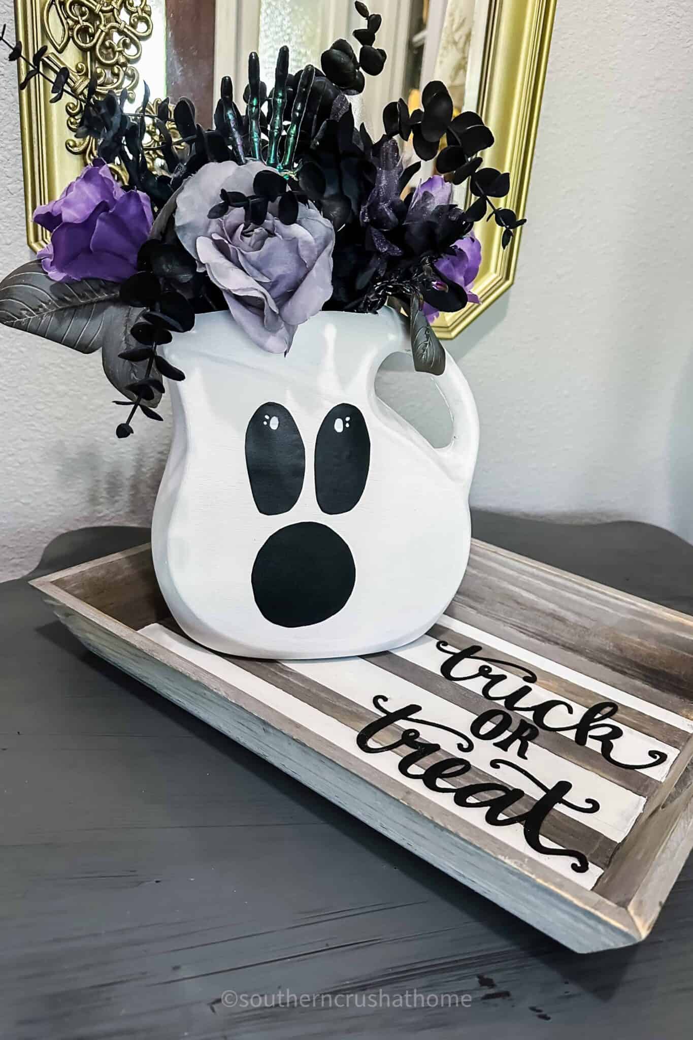 Easy Downy Bottle Ghost Face Halloween Craft - Southern Crush at Home