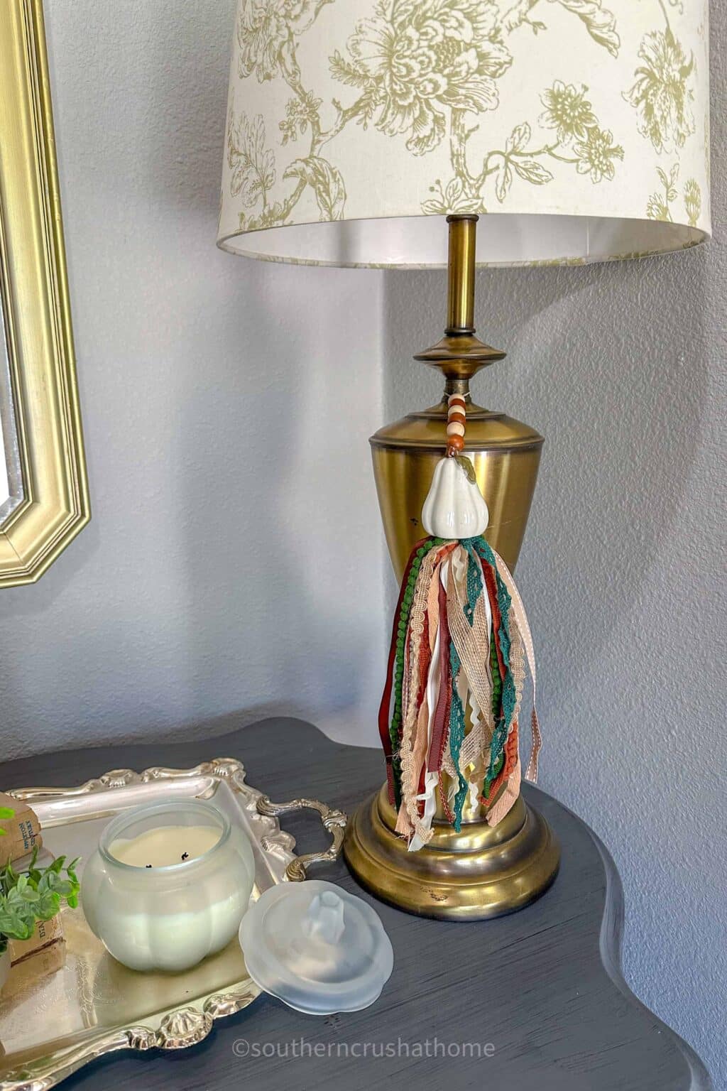How to Make an Easy Salt Shaker Tassel - Southern Crush at Home