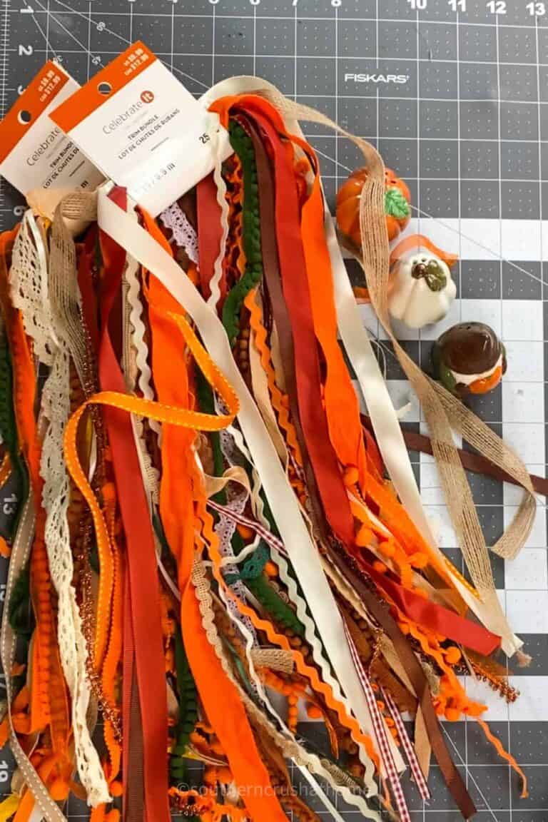 How to Make an Easy Salt Shaker Tassel - Southern Crush at Home
