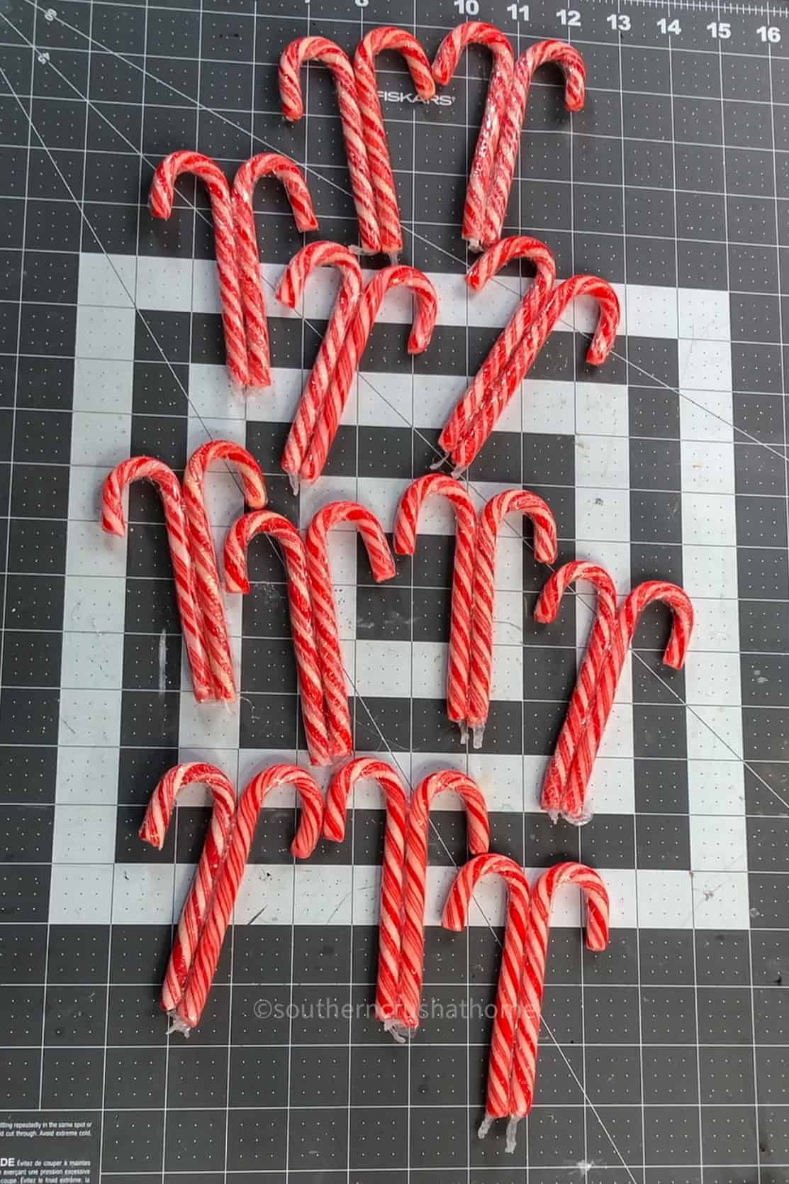 Easy Dollar Tree DIY Candy Cane Wreath for Christmas - Southern Crush ...