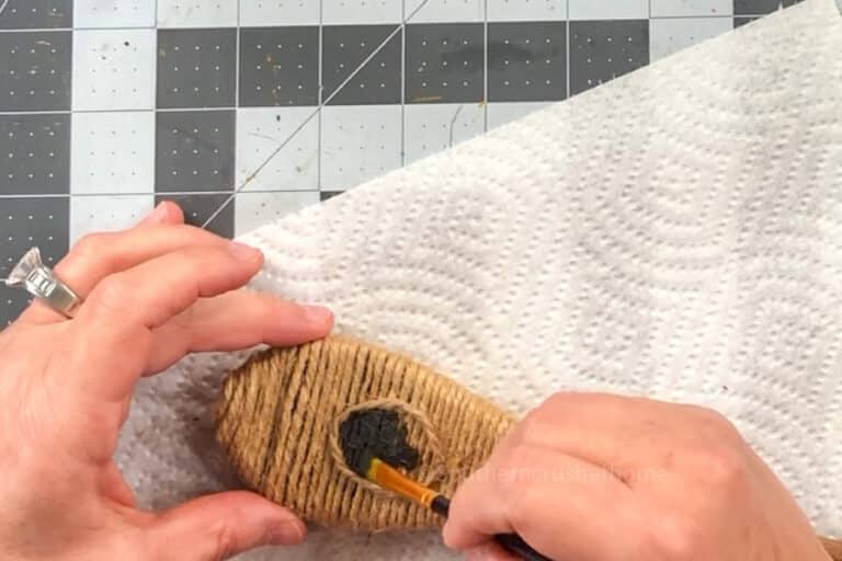 Easy Bee Skep Spoon DIY - Southern Crush at Home